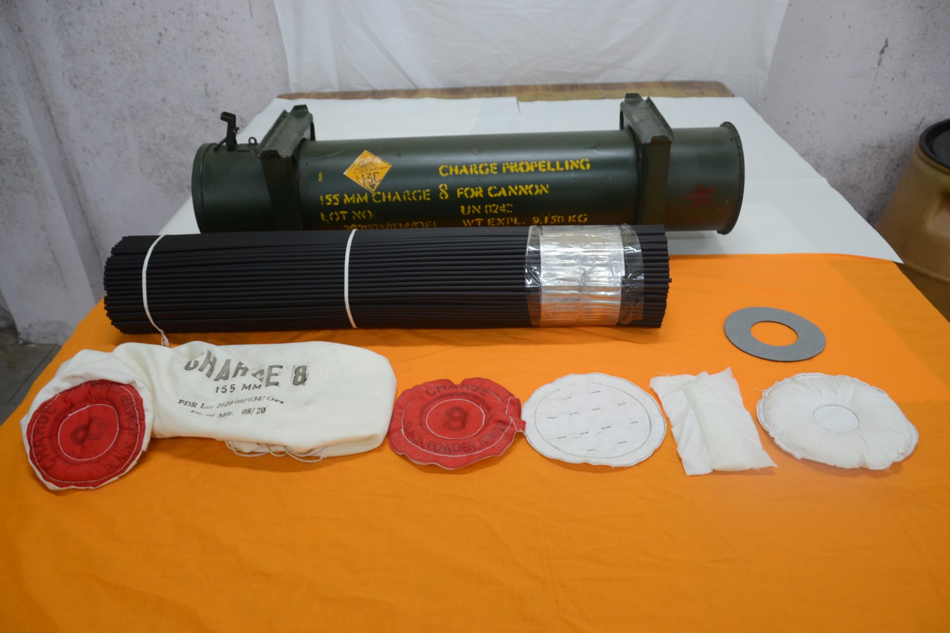 155mm M107 HE shell (with charge 8 / area 8)