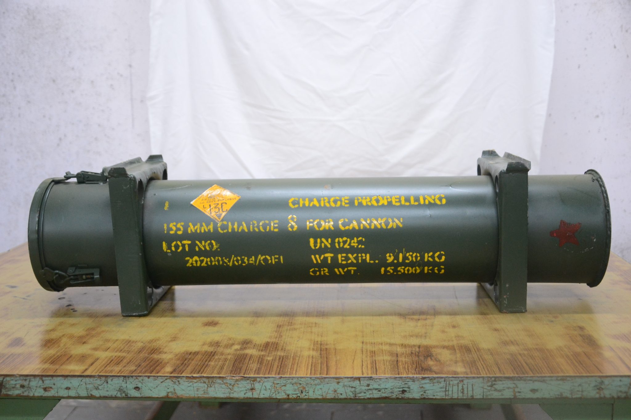 155mm M107 HE shell (with charge 8 / area 8)